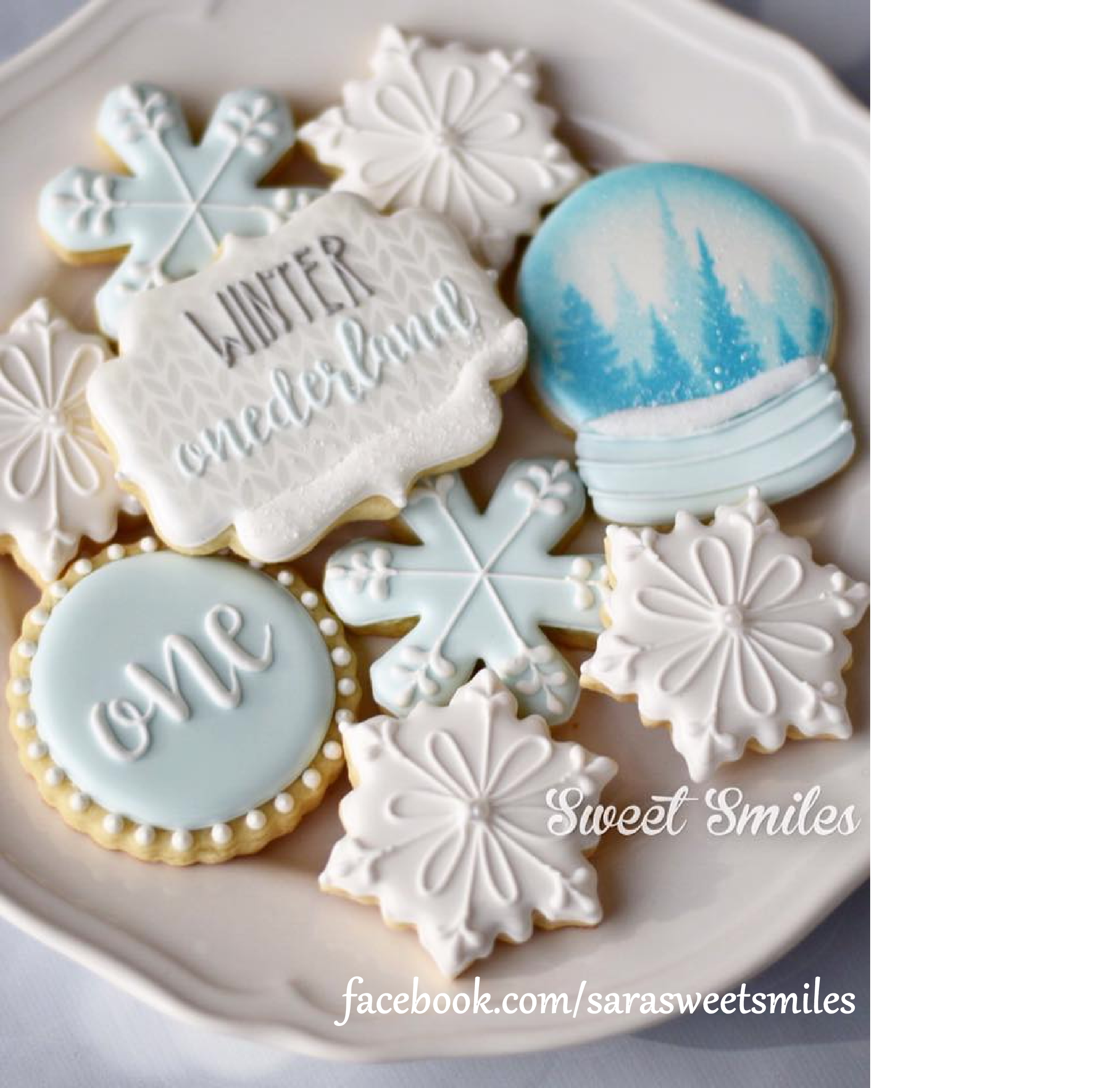 Snow Globe Crystal Ball Cookie Cutter | The Cookie Cutter Shop